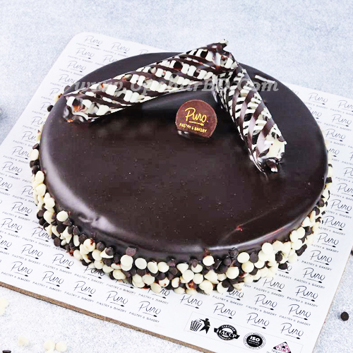 Send chocolate cake as gift from puro bakery through Upoharbd.com in ...